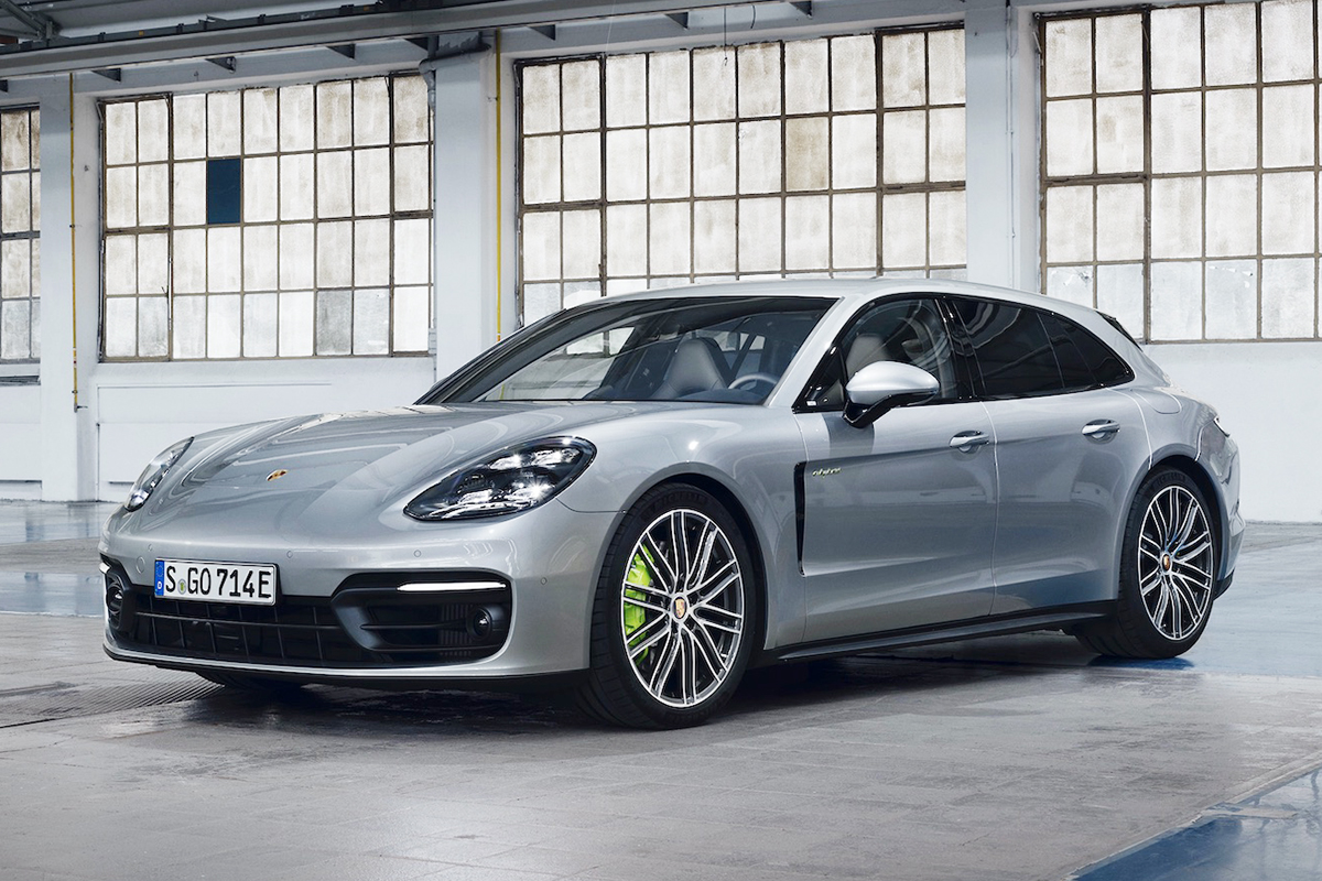 Porsche, 700 PS Güç Üreten Yeni Panamera Modellerini Pazara Sunuyor ...